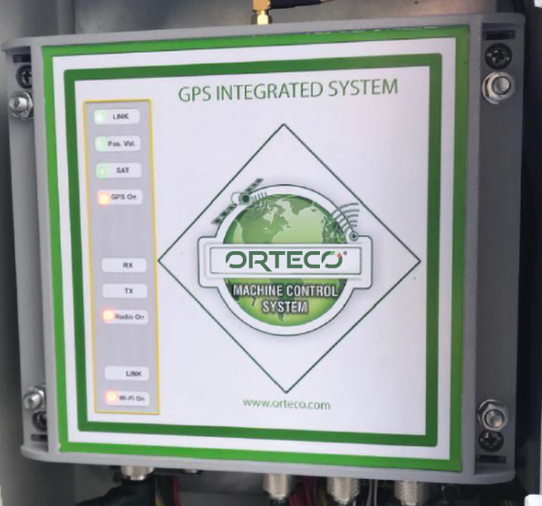 Orteco - Hydraulic pile drivers for safety barriers, solar plants ...